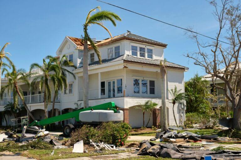 Hurricane Damage Claims | Larry Moskowitz, PA.